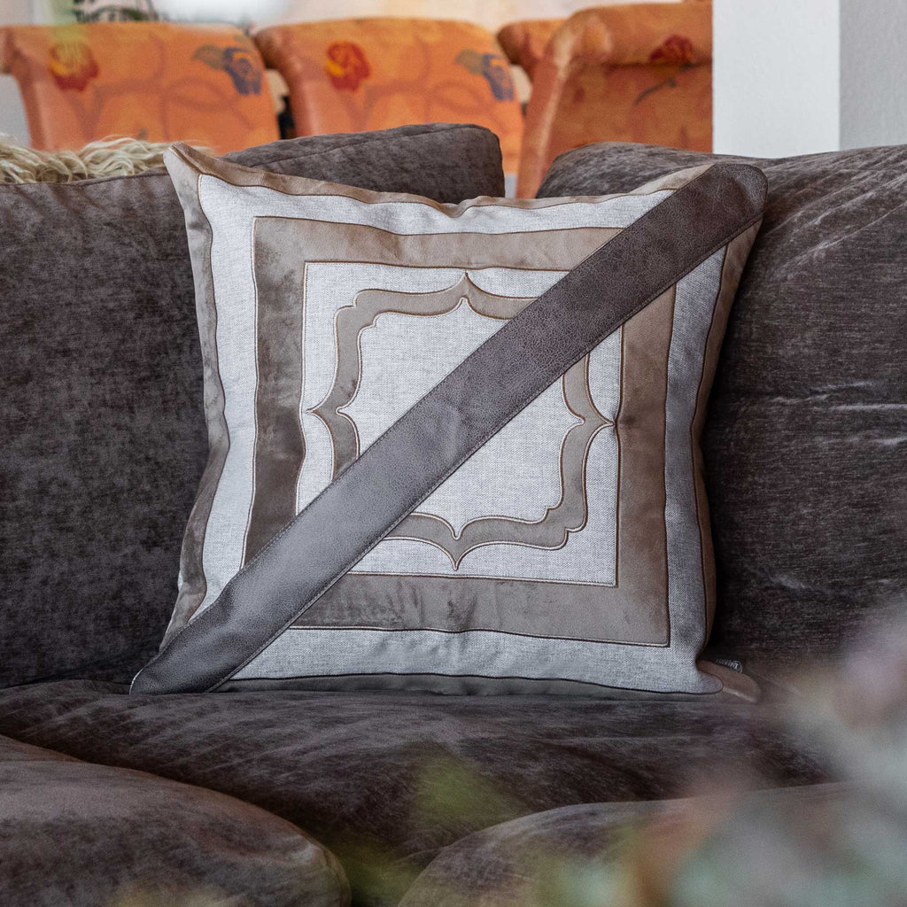 Leon – Aspen Leaf Interiors